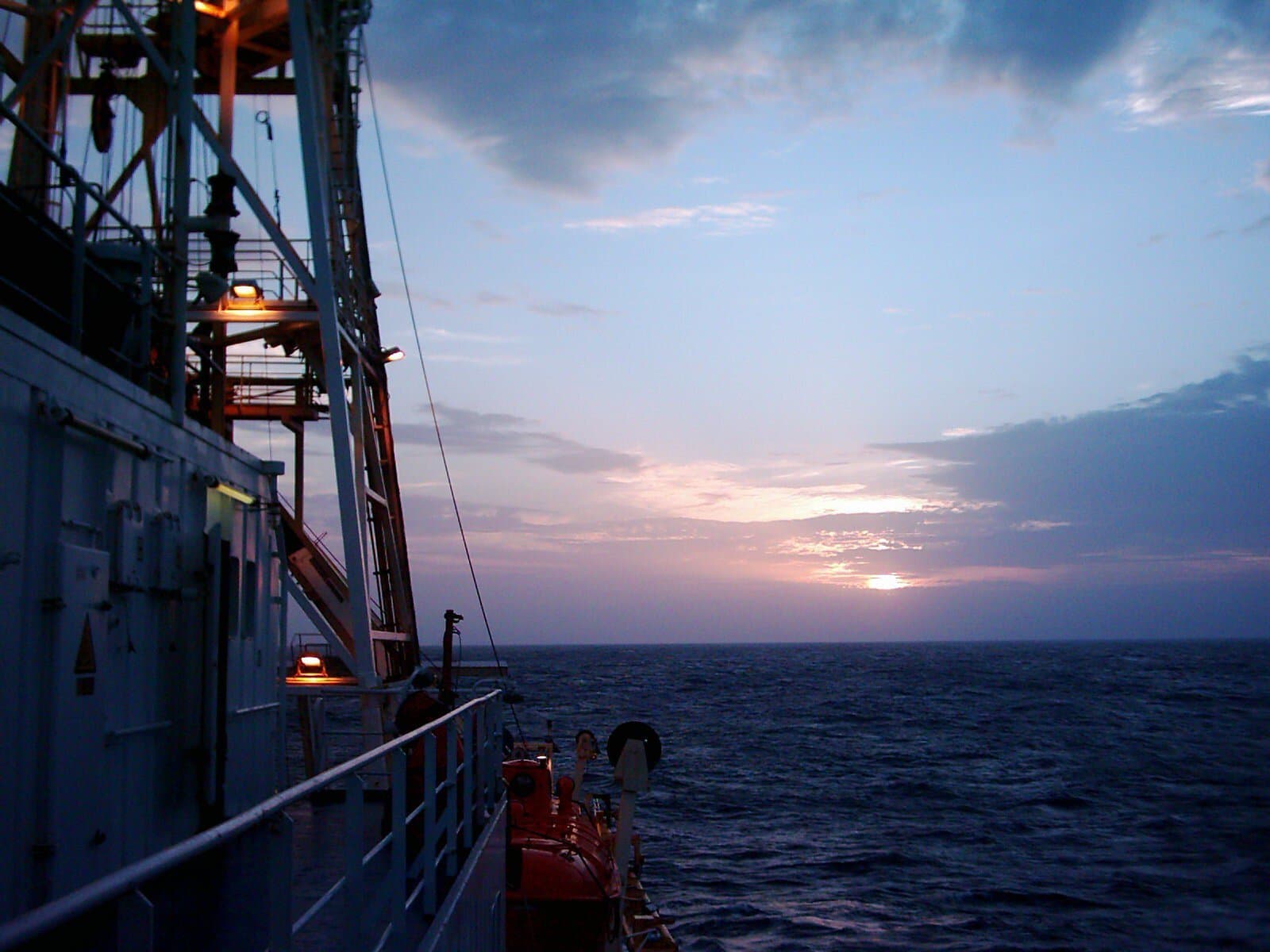 Fugro Adapts to COVID-19 with Virtual Technical Classroom Training | Fugro